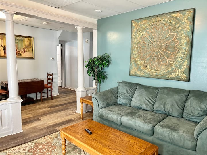 3 Queen Beds*near Bu & Hospitals*crews Welcome - Binghamton, NY