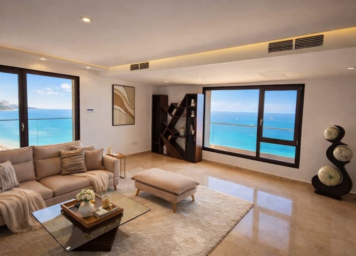 Prestige Et Mer à Perte De Vue. Oran - Oran