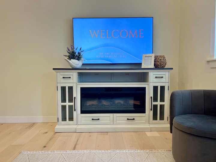 Capitol Hill Apartment - Helena, MT