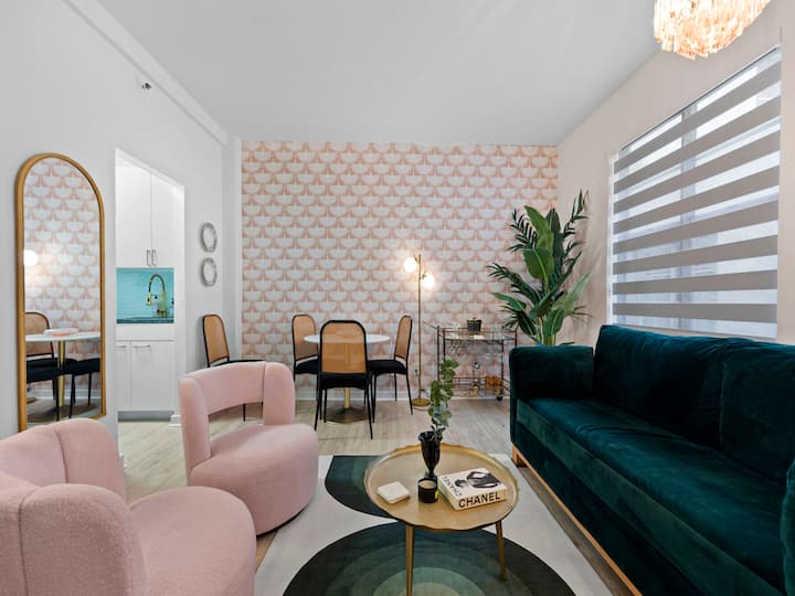 Miami Beach Art Deco Retreat | Steps To The Beach - Miami Beach