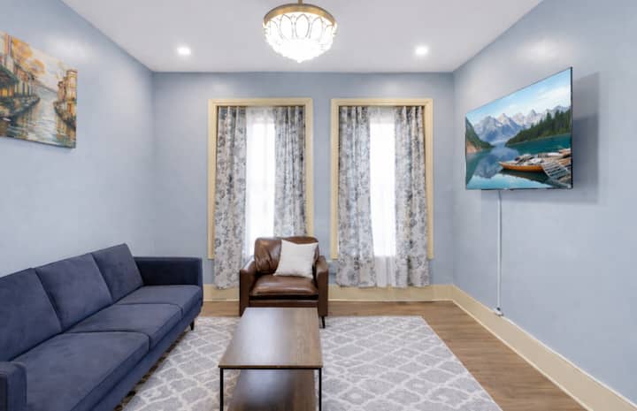 Buffalo 5br Haven | Near Niagara Falls - Crystal Beach