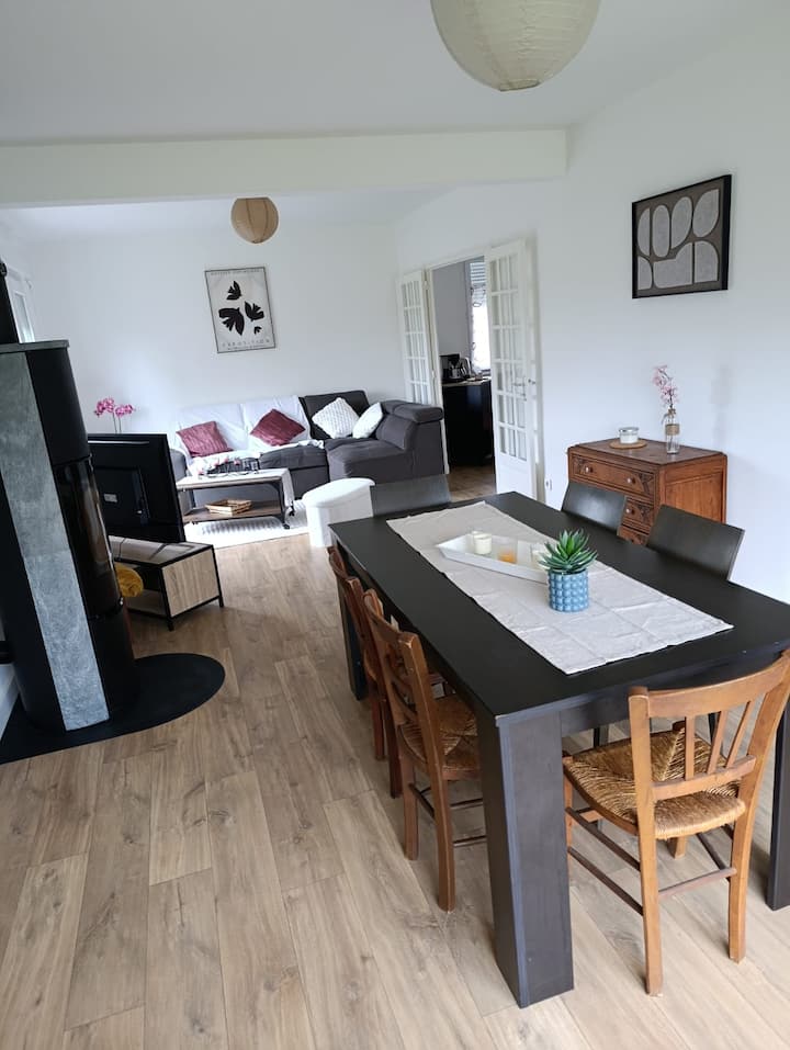 Maison De Charme En Bretagne • 6 Pers. • Jardin - Lamballe
