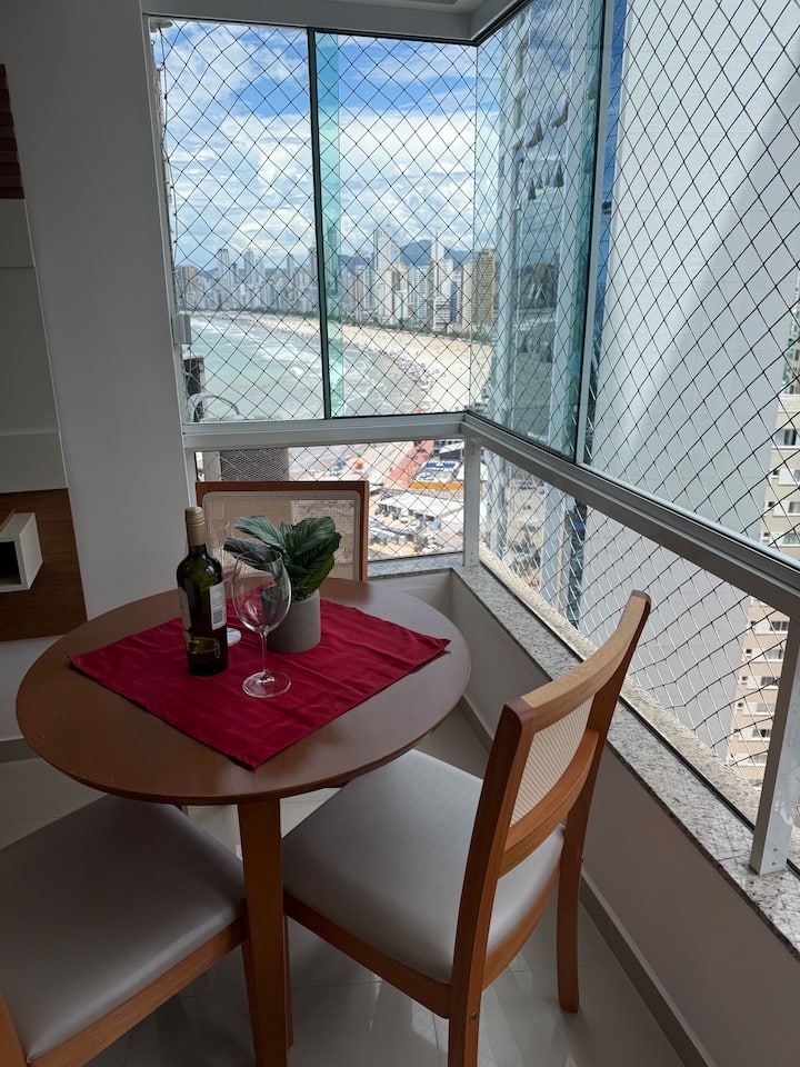 Vista Mar, Pé Na Areia, Piscina E Vaga 2007. - Balneario Camboriú