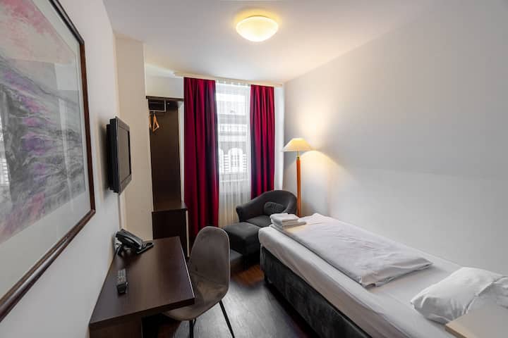 Einzelzimmer - Hotel Prens Berlin - Berlín