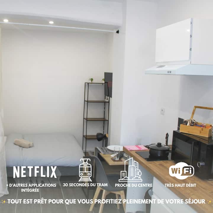 Magnifique Studio Meublé Idéalement Situé – 23 M² - Musée des Beaux-Arts de Valenciennes