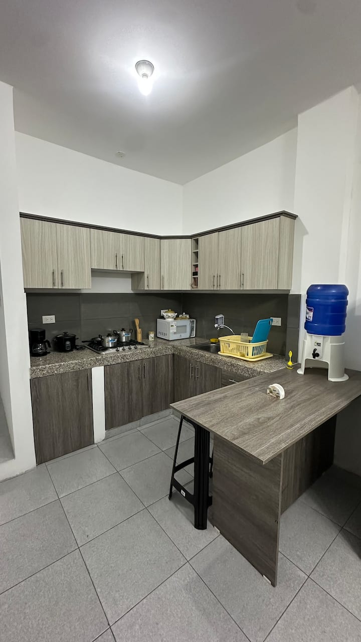 Las Brisas Dpto. Entero Diagonal Gran Piazza - Machala