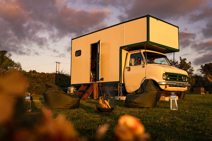 Vintage 79 Bedford Wild Camping Near St Ives - Camborne