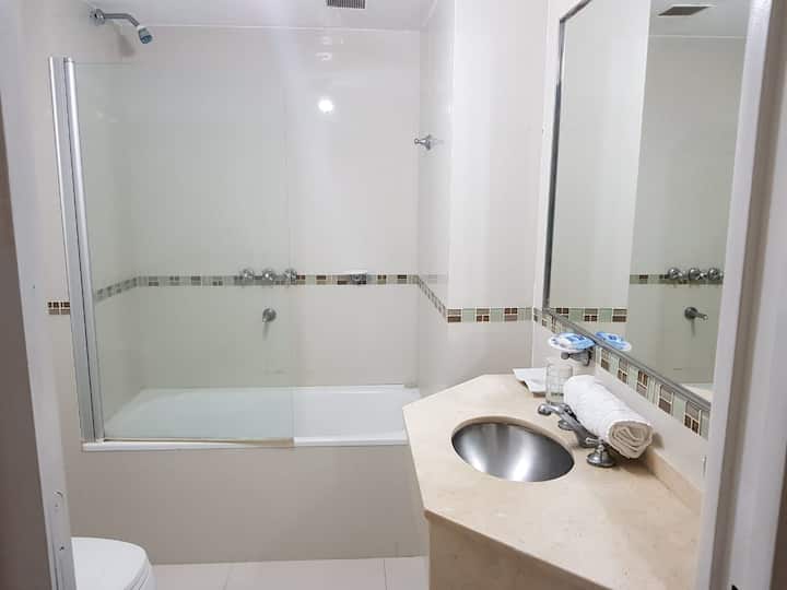 Comodo Monoambiente Con Jardin - Campana