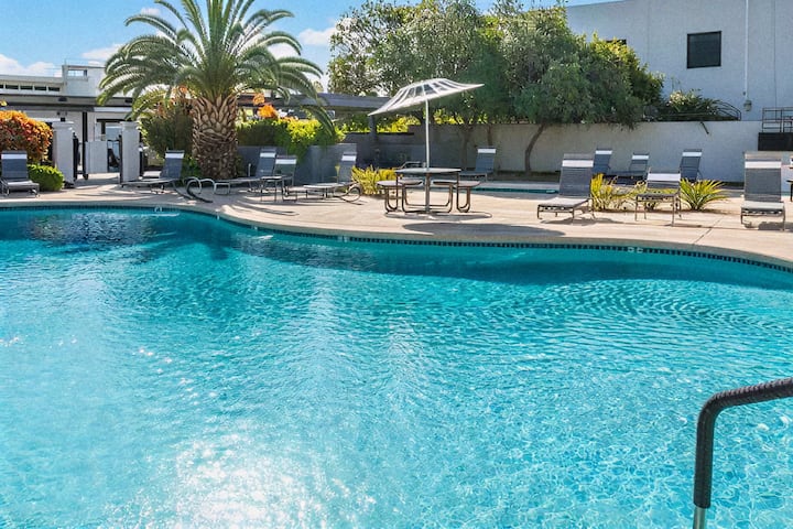 Oldtown Mirage • Heated Pool • Hot Tub - Scottsdale, AZ
