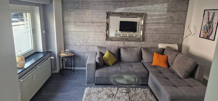 Quiet, Central Ground‑floor Apartment With Parking - Wuppertal