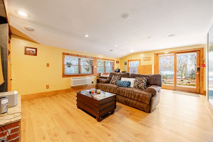 Executive Cottage - Warrenton, VA