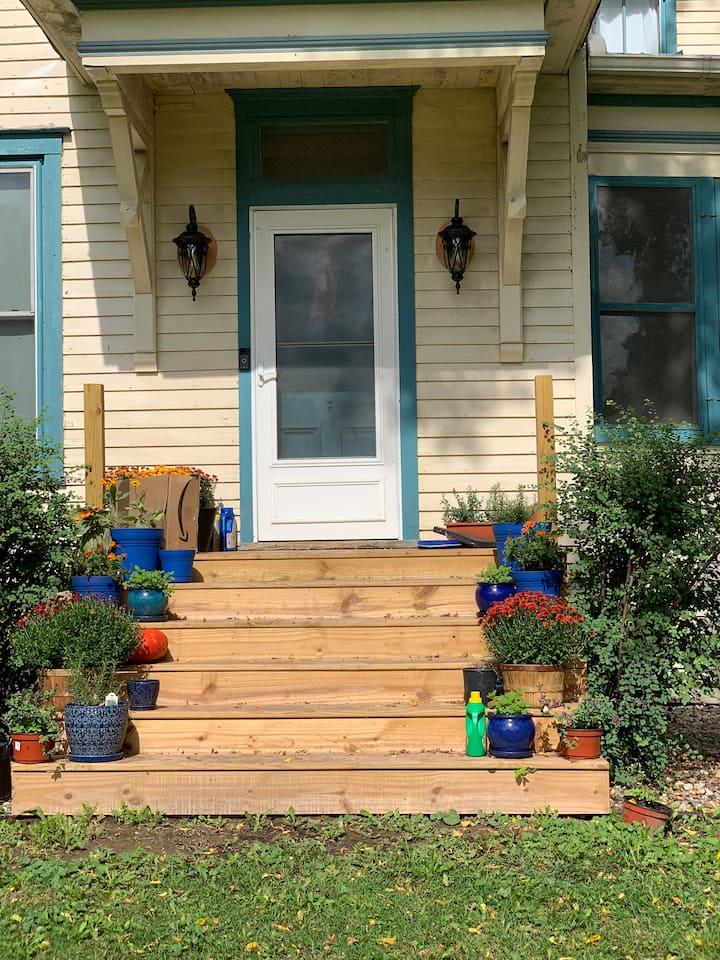 Athelney House Farm Christian Retreat Center - Ripon, WI
