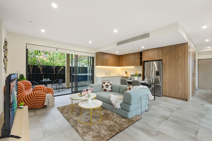 Warm Marrickville 2br | 5 Min Walk To Train - Carlton