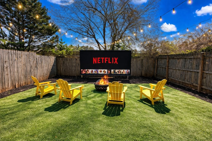 New! Ponce Boutique Retreat | Lawn Cinema + Lounge - Atlanta, GA