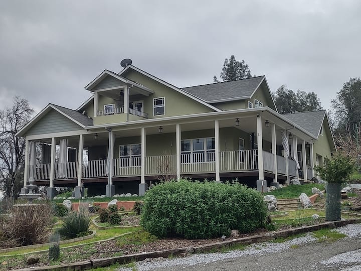 The Shed On Sunrise - Shasta Lake, CA