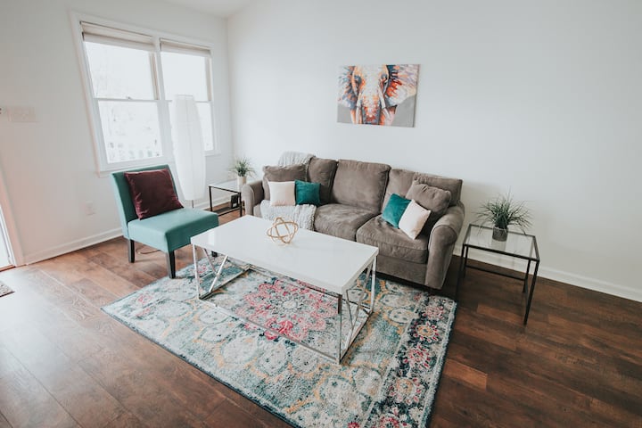 12 Min Walk To Downtown, Peaceful Cozy Home - Raleigh, NC