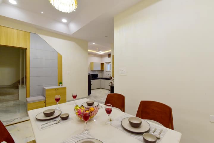 Auric Lake Villa Walking From Lake Fateh Sagar - ウダイプル