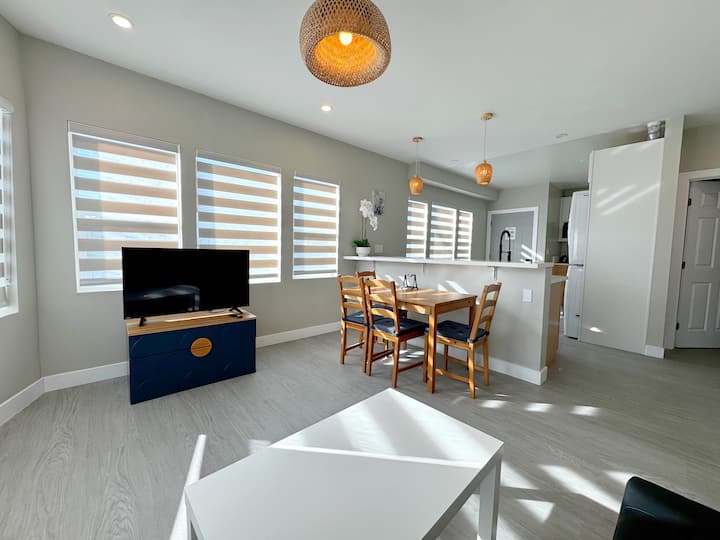 5706- Cute 2b1b Private Unit Near Fwy 580/24 & Ucb - Oakland, CA