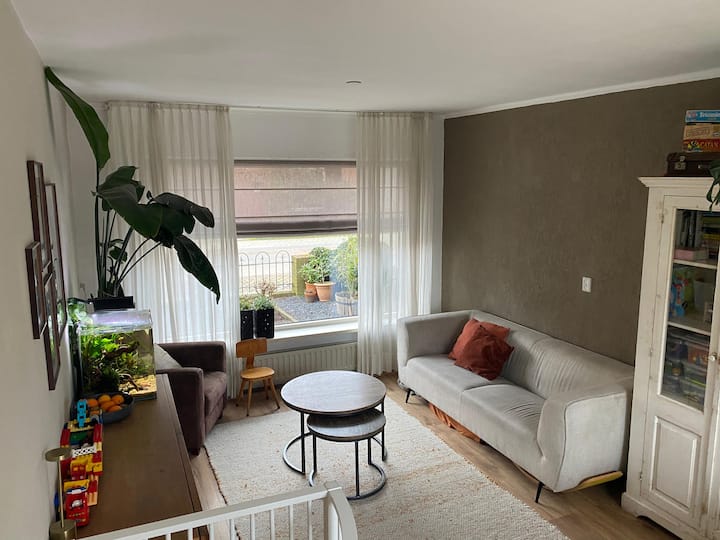 Rustig Gezinshuis Op Loopafstand Van Bos & De Rijn - Veenendaal