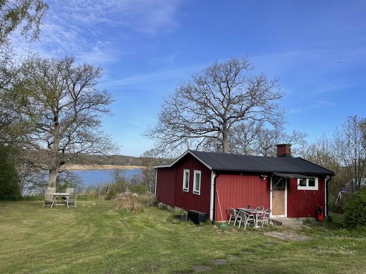 Mysig Stuga Vid Havet - Karlskrona