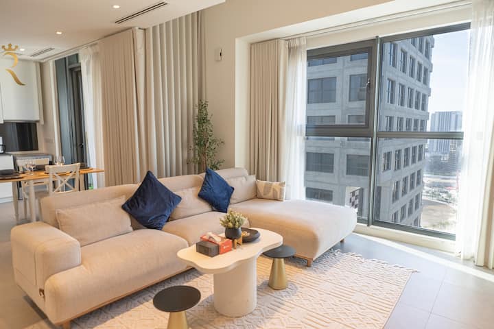 Stylish Balcony Studio | Pixel 3 Luxe Haven - Abu Dhabi