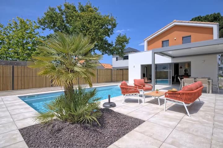 Villa Pour 8 Personnes Avec Piscine Chauffée - La Baule-Escoublac