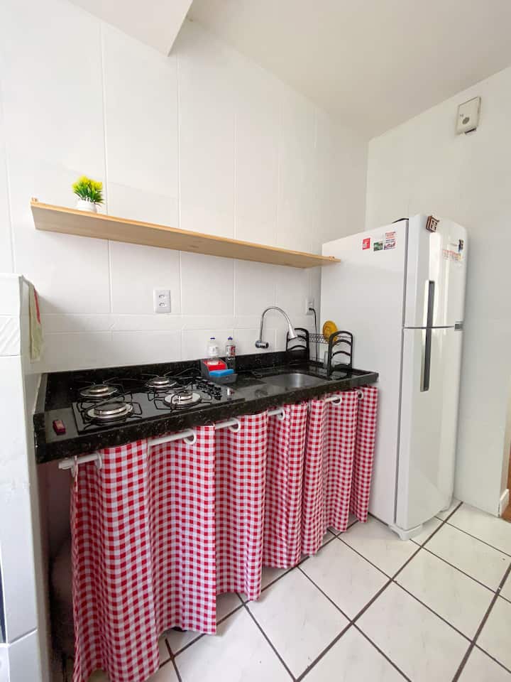 Apê Reformado, Acolhedor E Bem Localizado - São Luís