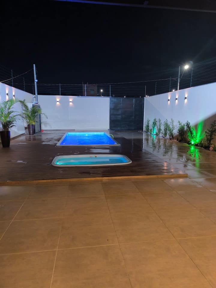 Excelente Refúgio Com Piscina Aquecida - Londrina