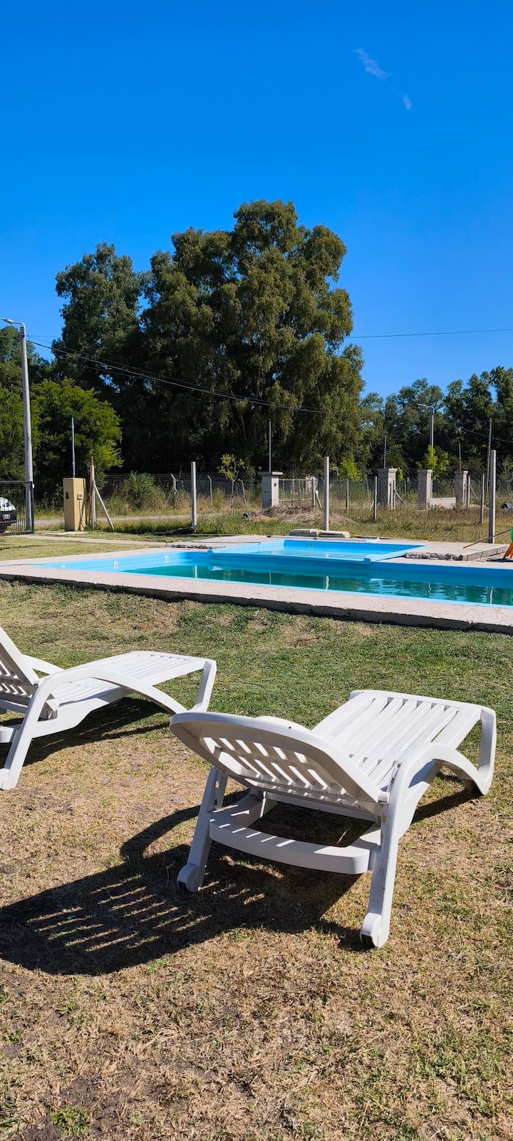 Quincho Con Pileta Para Día O Solo Noche - Cañuelas