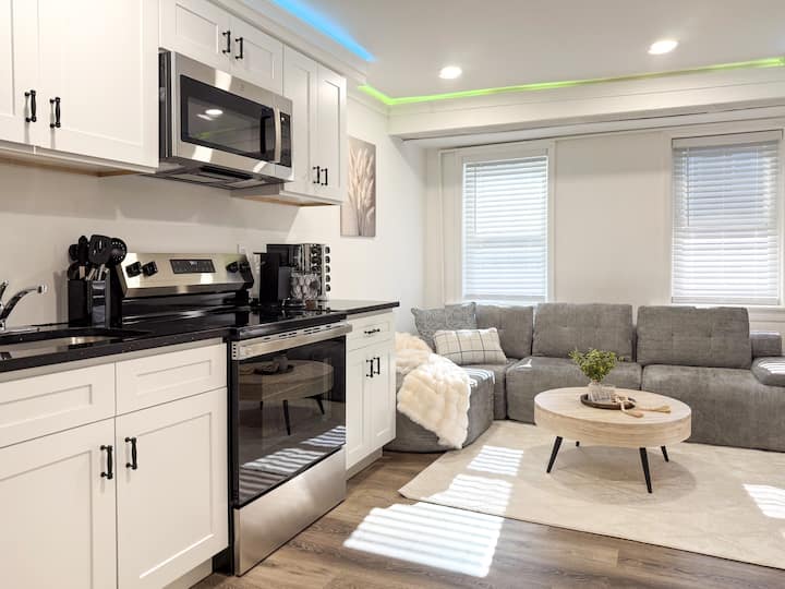 New Fully Renovated Turnkey 1br Near Manhattan - Englewood, NJ