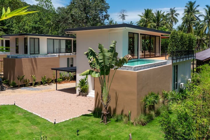Rustic Charm Villa-a Brand New Home Amidst Nature - Ko Pha Ngan