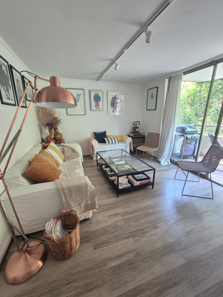 Departamento En Barrio El Golf - Santiago