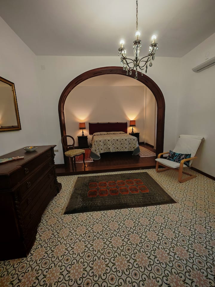 A Casa Di Anna Con Giardino E Parcheggio - Caltanissetta