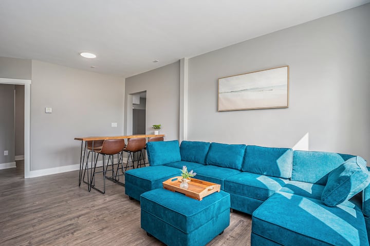 Beautifully Renovated 3 Bed In Downtown Muskegon! - Muskegon, MI