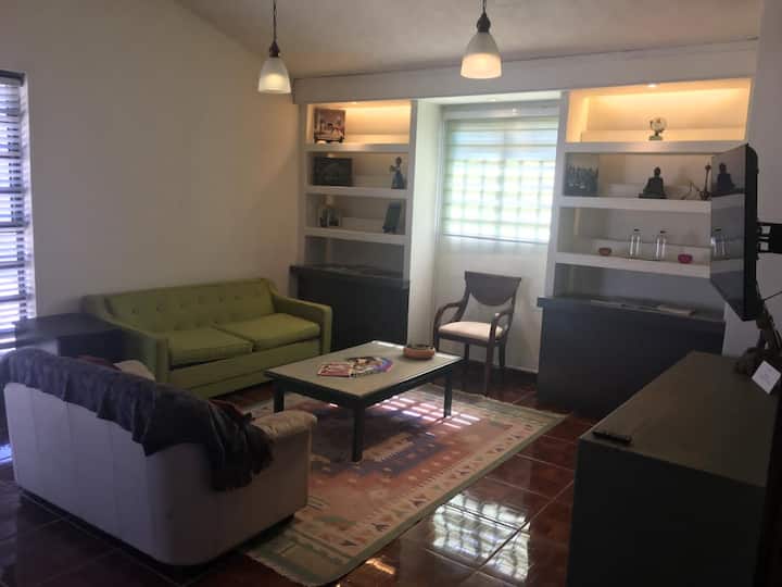 Departamento Cálido Y Acogedor Con Amplia Terraza - Saltillo