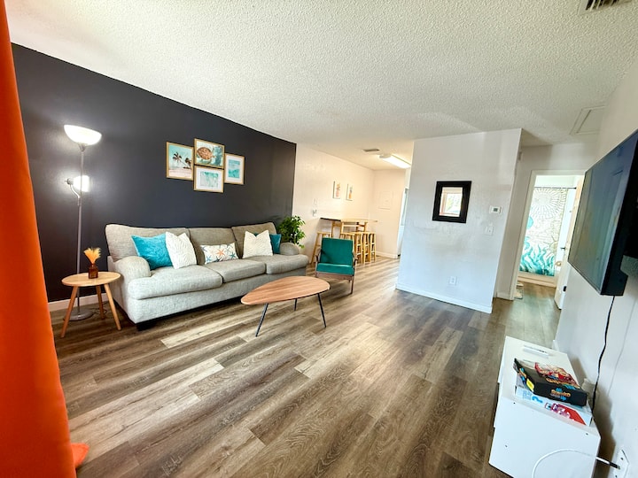 Tampa Bay Apartment By Airport, Beaches & Stadium - Pinellas Park, FL