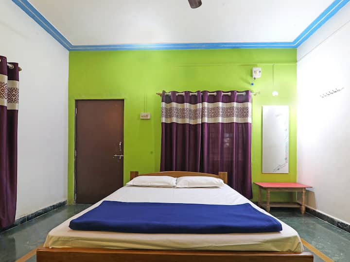 Sunrise Niwas Nyahari Near Malvan Beach - Malvan