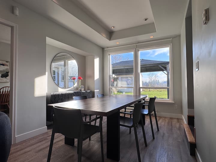 Fort Langley Rancher With Views | 3 Bedroom + Den - Langley