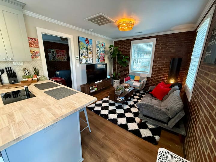 The Starlight Loft - Newberry, SC