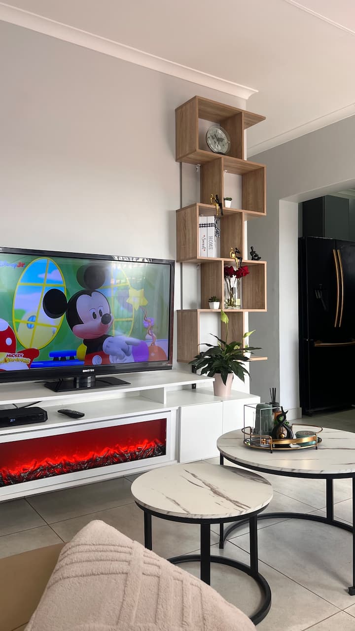 Urbancharm Home Away From Home Affordable Luxury - Polokwane