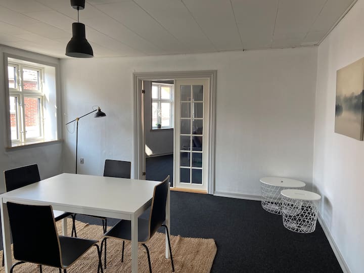 Stor Dejlig Lejlighed I Centrum Af Ringkøbing - Ringkobing