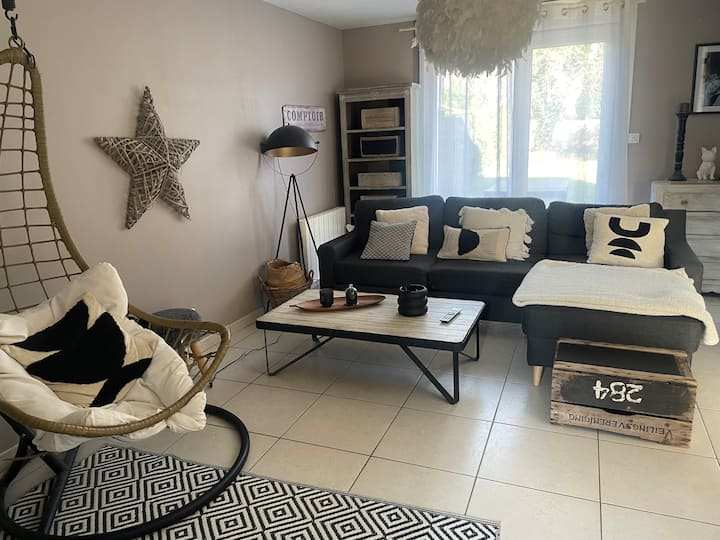 Maison Cosy 3 Chambres Jardin Grand Garage - France