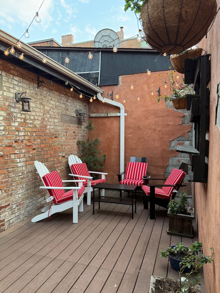 A Beautiful Home Away From Home For Travelers. - Albany, NY