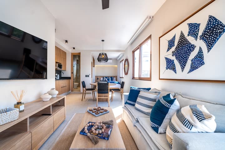 Mantaray Studio | Walk To Beach Zona Romantica - Mexico