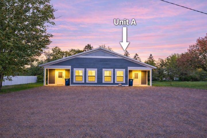 Birkie Basecamp | Modern Downtown Hayward Stay - Hayward, WI