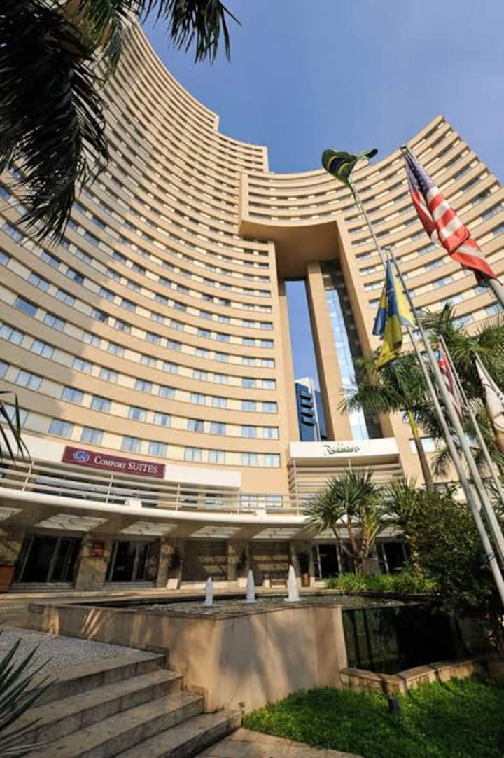 Flat Executivo No Hotel Comfort - 4 Hóspedes - Barueri