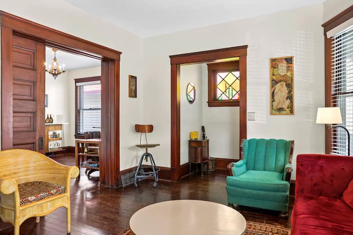 Market Square Place - Cleveland, OH