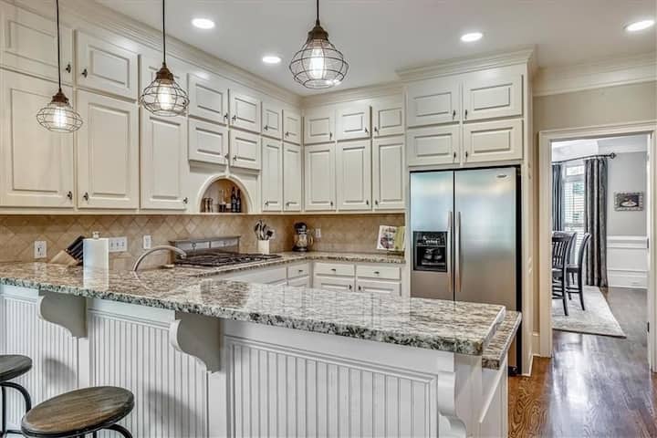 Spacious Retreat 5br Home Near World Cup Stadium - Alpharetta, GA