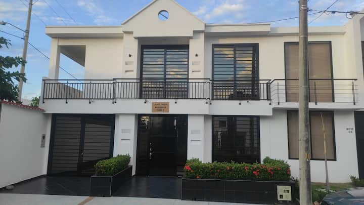 Casa Cerca Peñalisa Jacuzzi Bbq Y Admite Mascotas - Girardot