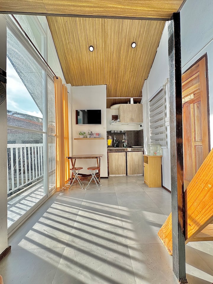 Deluxe 201 Pnth, Dominican Hill - Baguio